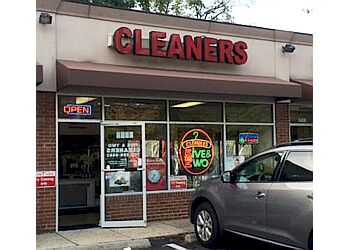 3 Best Dry Cleaners in Alexandria, VA - ThreeBestRated