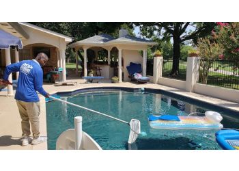 3 Best Pool Services in Dallas, TX - Expert Recommendations