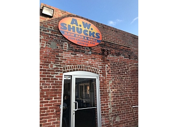 3 Best Seafood Restaurants in Norfolk, VA - Expert Recommendations