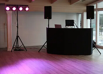 3 Best DJs in Hampton, VA - Expert Recommendations