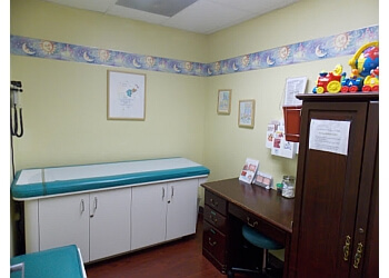 3 Best Pediatricians in Miami, FL - Expert Recommendations