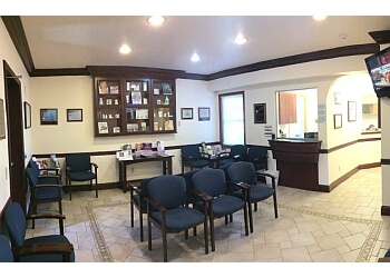 3 Best Dermatologists in Elizabeth, NJ - ThreeBestRated