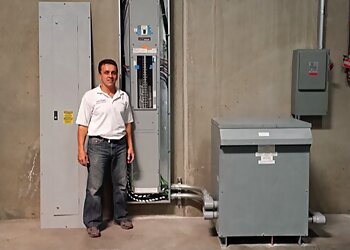 3 Best Electricians in Riverside, CA - Expert Recommendations