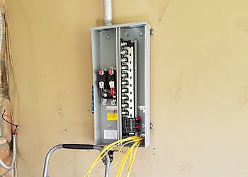 3 Best Electricians in Riverside, CA - Expert Recommendations