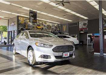 3 Best Car Dealerships in Rockford, IL - Expert Recommendations