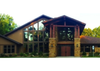 3 Best Plastic Surgeon in Sioux Falls, SD - Expert Recommendations