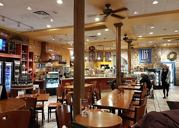 3 Best Bakeries in Chicago, IL - Expert Recommendations