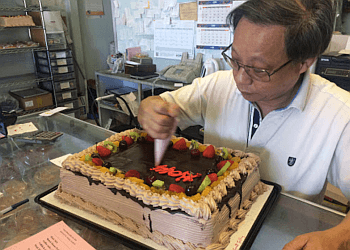 3 Best Cakes in Phoenix, AZ - Expert Recommendations