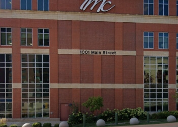 3 Best Plastic Surgeon in Peoria, IL - Expert Recommendations