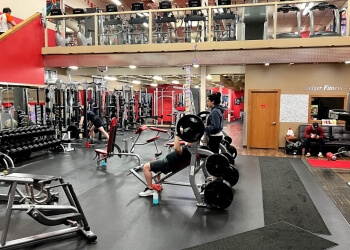 3 Best Gyms in Madison, WI - Expert Recommendations