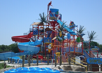 3 Best Amusement Parks in Dallas, TX - Expert Recommendations