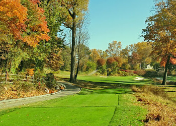 3 Best Golf Courses in Philadelphia, PA - Expert Recommendations