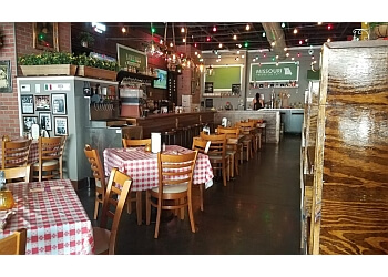 3 Best Italian Restaurants in Columbia, MO - Expert Recommendations