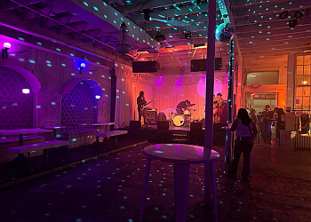 3 Best Night Clubs in Austin, TX - Expert Recommendations