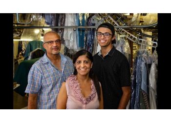 3 Best Dry Cleaners in Mesa, AZ - ThreeBestRated