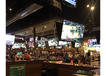 3 Best Sports Bars in Mobile, AL - Expert Recommendations