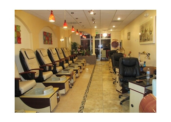 3 Best Nail Salons in Denver, CO - ThreeBestRated