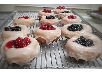 3 Best Donut Shops in Pittsburgh, PA - Expert Recommendations