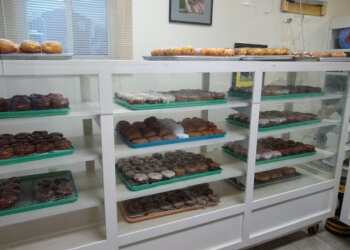 3 Best Donut Shops in Pittsburgh, PA - Expert Recommendations