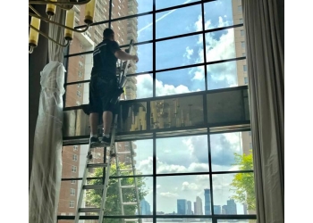 3 Best Window Cleaners in New York City, NY - Expert Recommendations