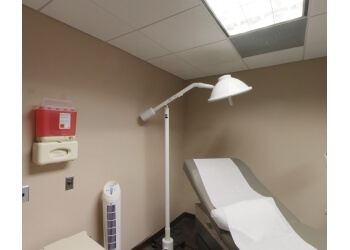 3 Best Dermatologists in Phoenix, AZ - ThreeBestRated