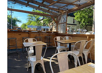 3 Best Barbecue Restaurants in Seattle, WA - ThreeBestRated