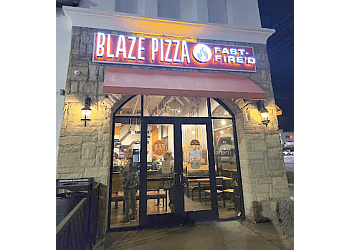 3 Best Pizza Places in Lancaster, CA - Expert Recommendations