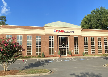 3 Best Real Estate Agents in Charlotte, NC - Expert Recommendations
