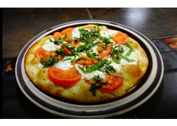 3 Best Pizza Places in Grand Rapids, MI - Expert Recommendations