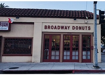 3 Best Donut Shops in Long Beach, CA - Expert Recommendations