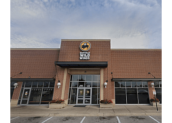3 Best Sports Bars in Naperville, IL - Expert Recommendations