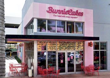 3 Best Cakes in Miami, FL - ThreeBestRated