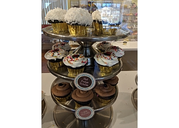 3 Best Cakes in Hartford, CT - Expert Recommendations