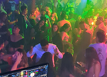 3 Best Night Clubs in Portland, OR - Expert Recommendations