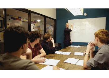 3 Best Tutoring Centers in New York City, NY - Expert Recommendations