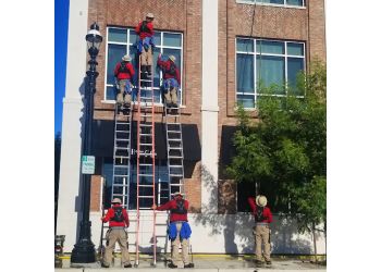 3 Best Window Cleaners in Fresno, CA - ThreeBestRated