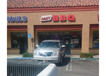 3 Best Barbecue Restaurants in Riverside, CA - ThreeBestRated
