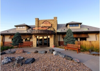 3 Best American Restaurants in Aurora, CO - Expert Recommendations