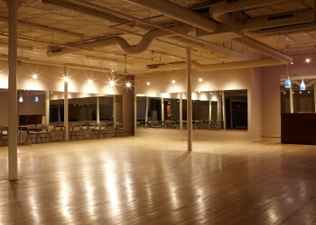3 Best Dance Schools in Chicago, IL - Expert Recommendations