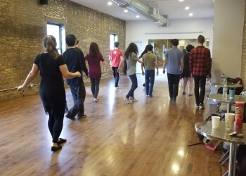 3 Best Dance Schools in Chicago, IL - Expert Recommendations