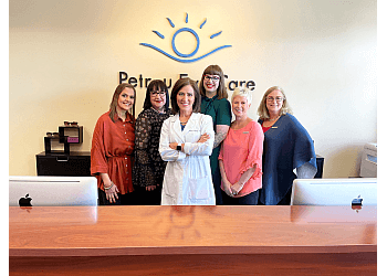 3 Best Pediatric Optometrists in Milwaukee, WI - Expert Recommendations