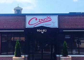 3 Best Italian Restaurants in Springfield, MA - Expert Recommendations