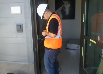 3 Best Locksmiths in Santa Ana, CA - Expert Recommendations