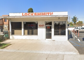 3 Best Locksmiths in Santa Ana, CA - Expert Recommendations