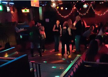 3 Best Night Clubs in Akron, OH - Expert Recommendations