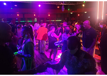 3 Best Night Clubs in Fort Worth, TX - Expert Recommendations