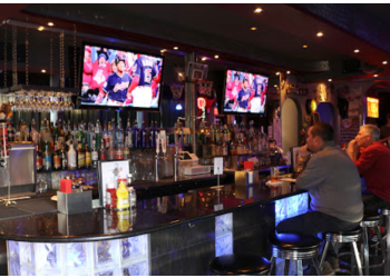 3 Best Sports Bars in Sacramento, CA - Expert Recommendations