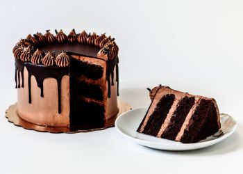 3 Best Cakes in Minneapolis, MN - Expert Recommendations