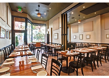 3 Best Italian Restaurants in Berkeley, CA - Expert Recommendations