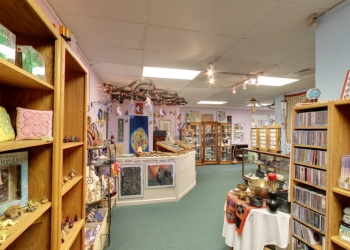 3 Best Gift Shops in Baton Rouge, LA - Expert Recommendations